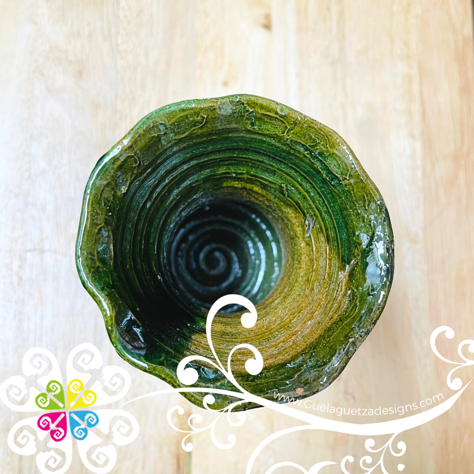 Medium Vase - Barro Vidriado Oaxaca – Guelaguetza Designs