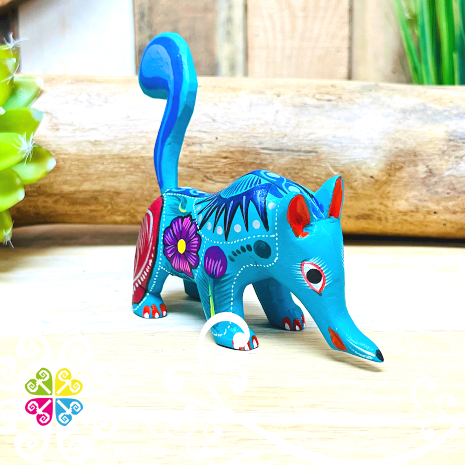Small Anteater Alebrije - Handcarve Wood Decoration Figure ...