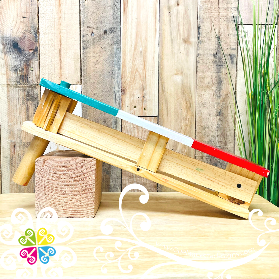 TriColor Noise Maker - Matraca Toy – Guelaguetza Designs