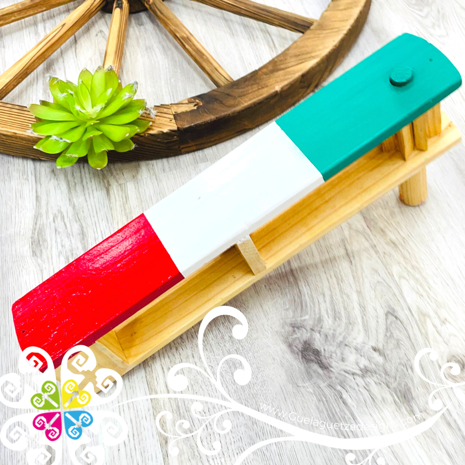 TriColor Noise Maker - Matraca Toy – Guelaguetza Designs